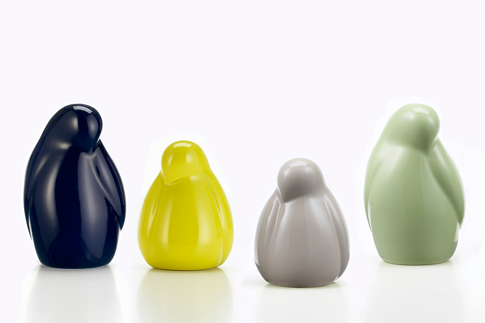 Resting Bird Porcelain Nesting Birds Figurine by Vitra: NOVA68.com